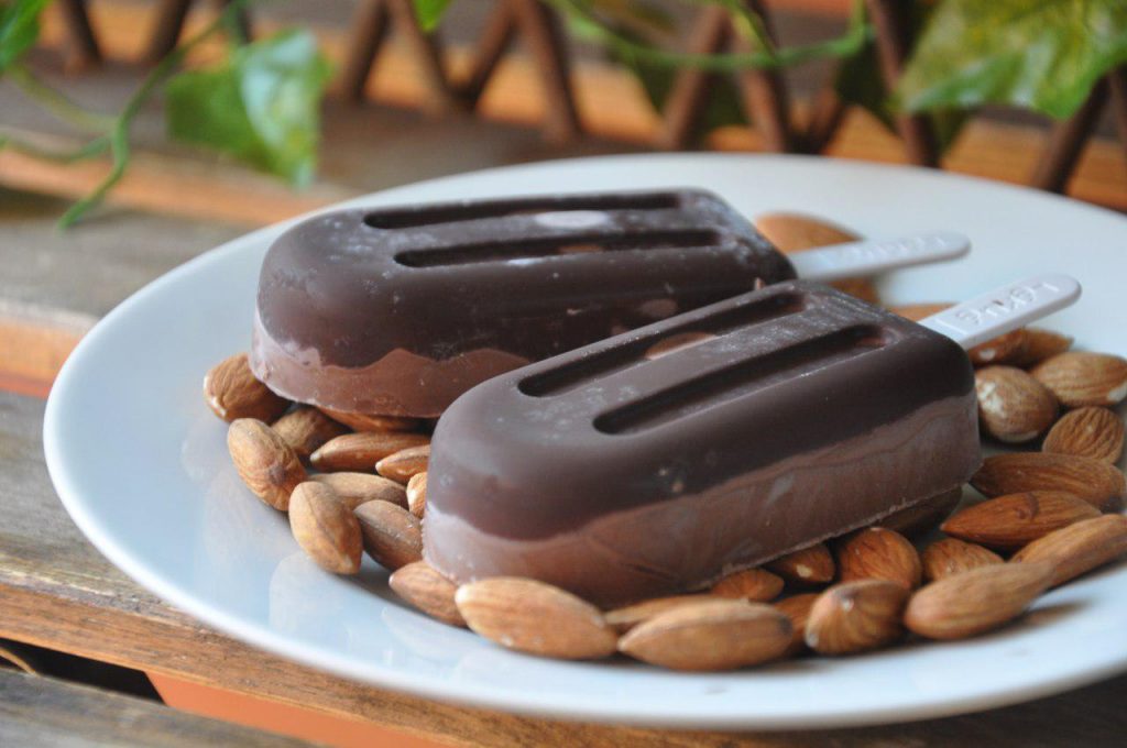 Magnum de cacao con leche de coco - Cocina con Cocinami